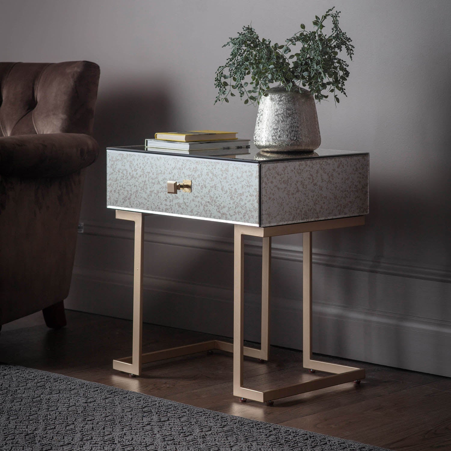Gallery Interiors Amberley 1 Drawer Side Table – LakelandHome.co.uk